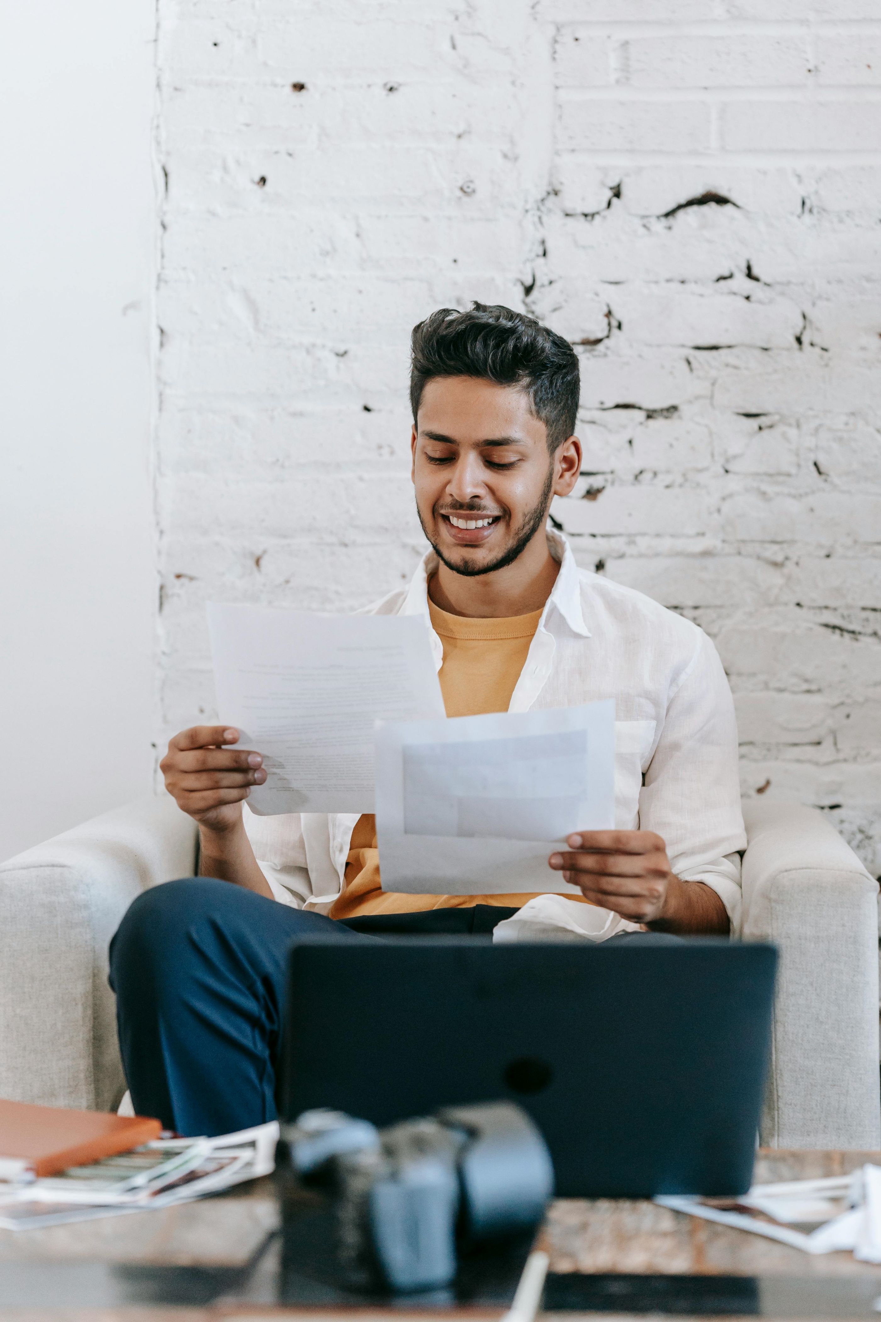 How to best build a great tenant application file? | SmartGarant